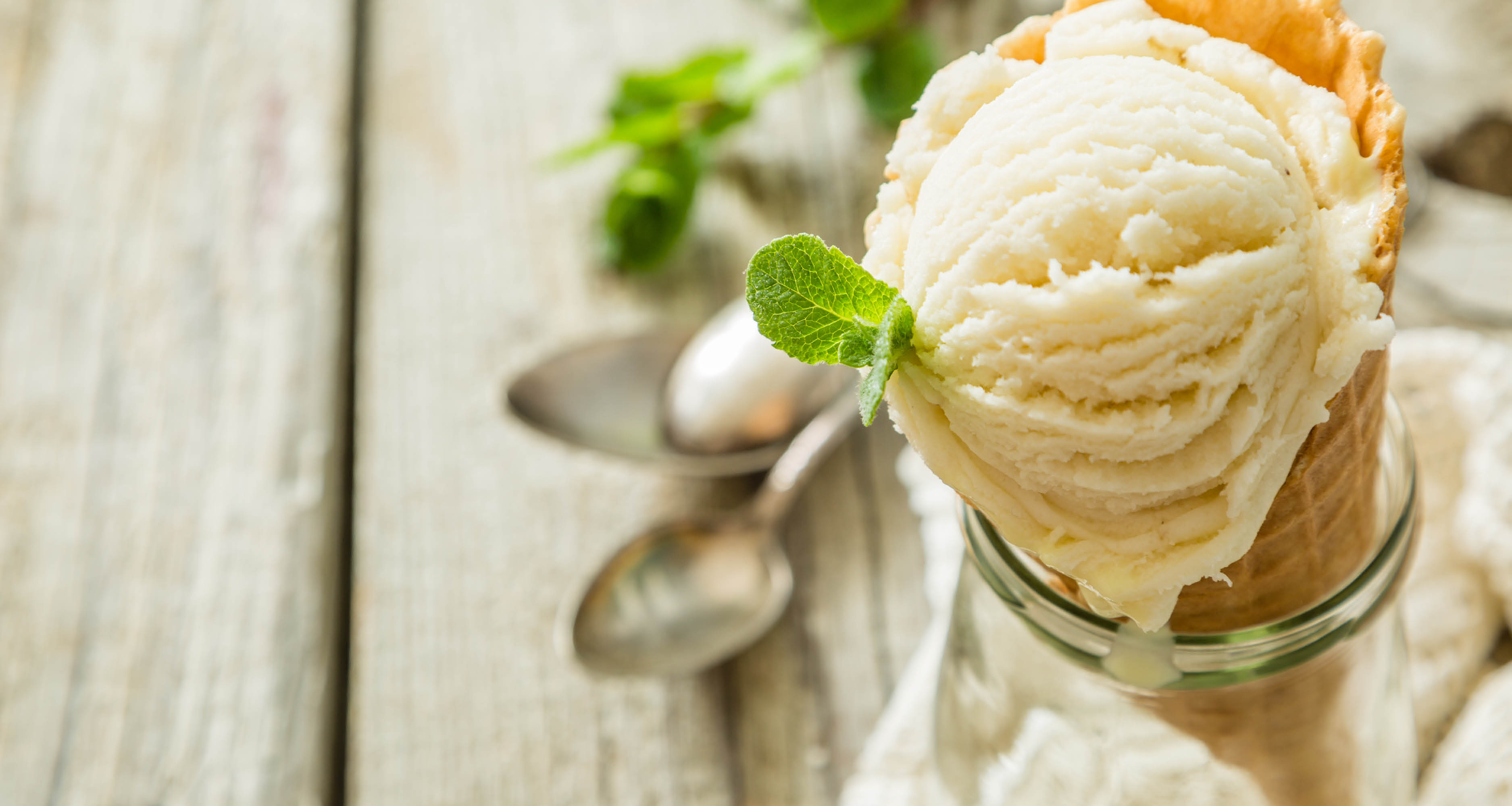 Apartment Living Blog by Avalon 8 Tips you'll need to throw the ...